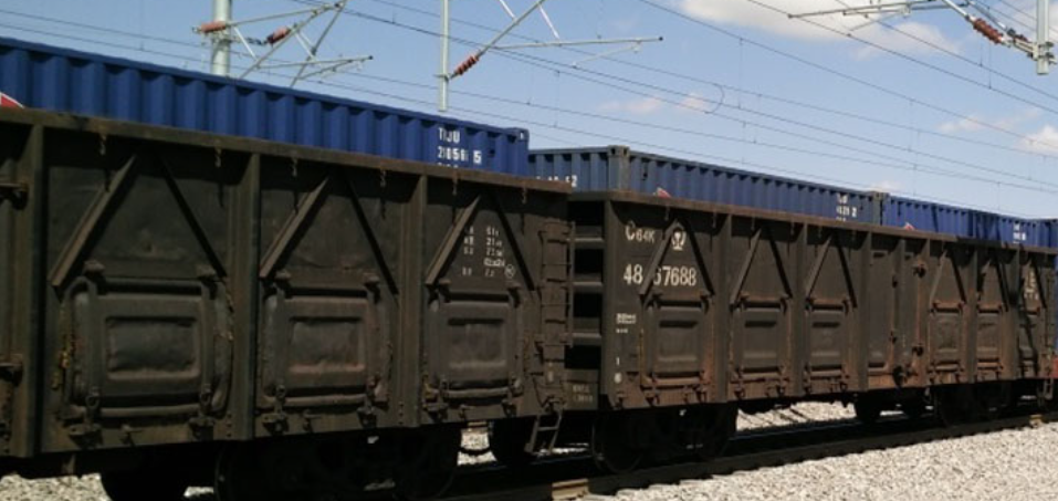 Cold Chain Rail: The Evolution of Refrigerated Freight Wagons