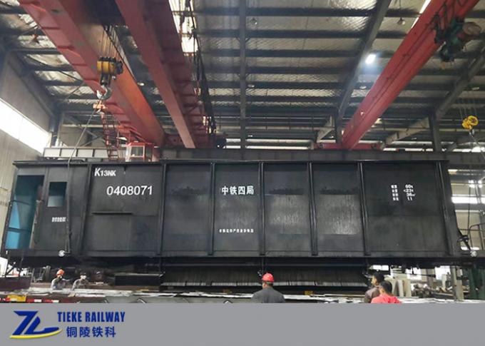 Pneumatic Unloading Ore Hopper Wagons 60t Loading Freight Train